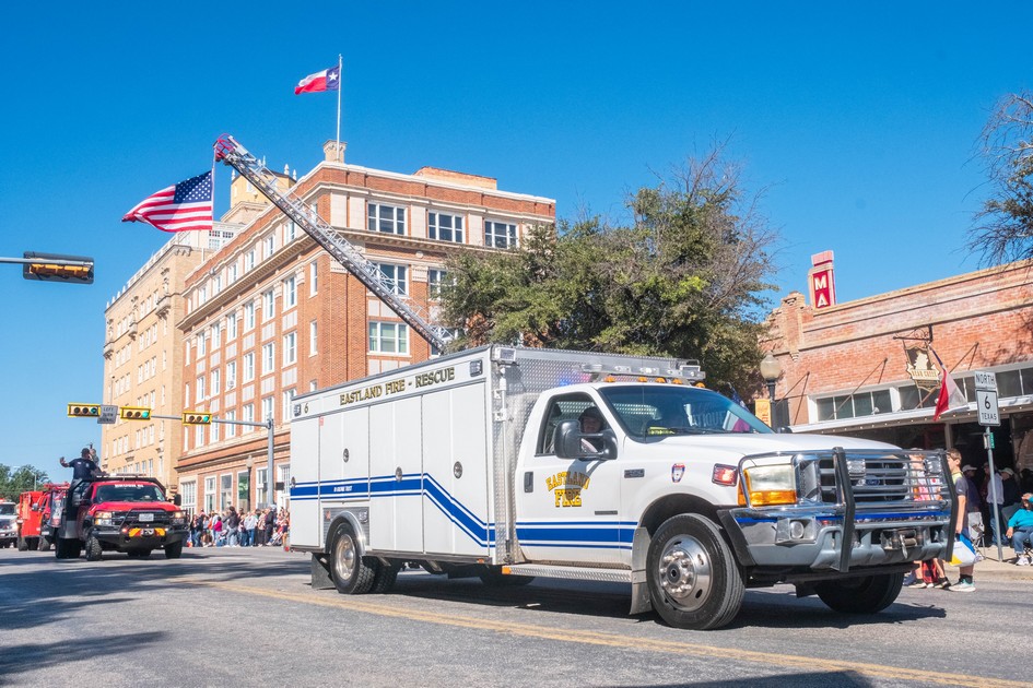 Old Rip Parade 2023 Photos - Microplex News