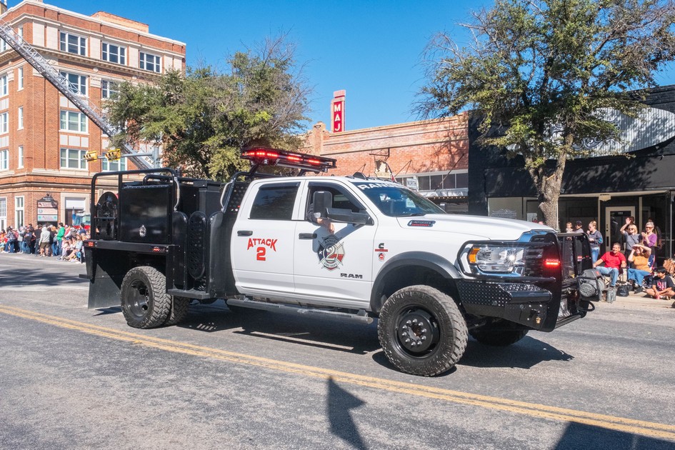 Old Rip Parade 2023 Photos - Microplex News