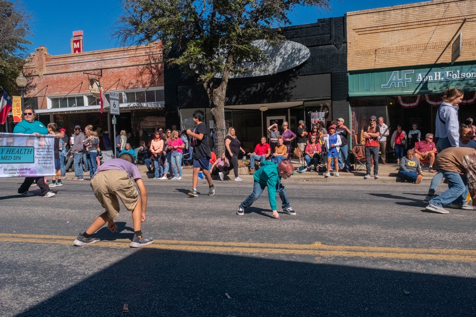 Old Rip Parade 2023 Photos - Microplex News