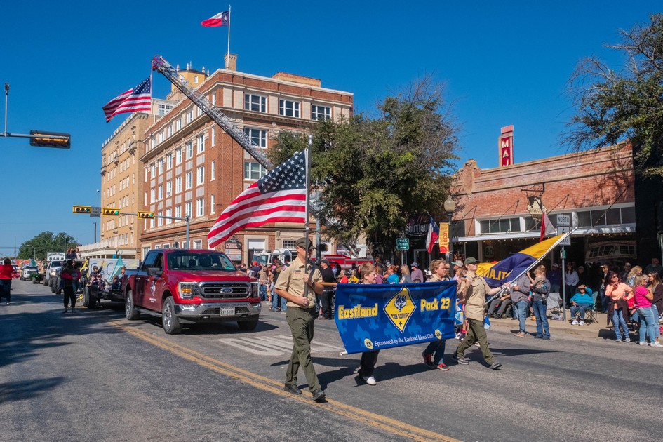 Old Rip Parade 2023 Photos - Microplex News