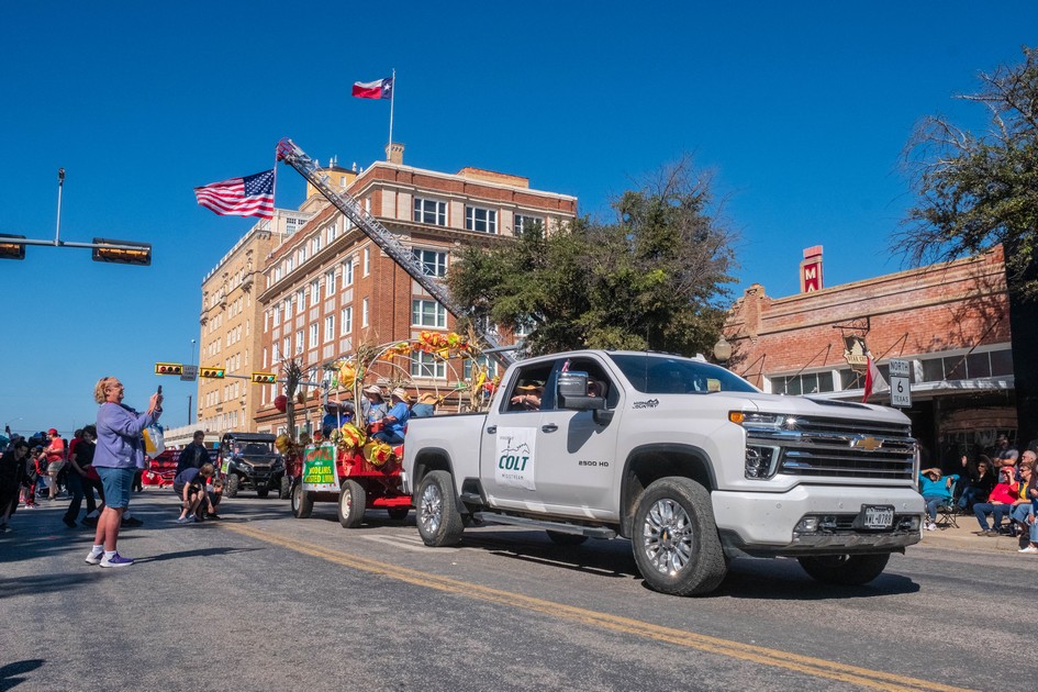 Old Rip Parade 2023 Photos - Microplex News