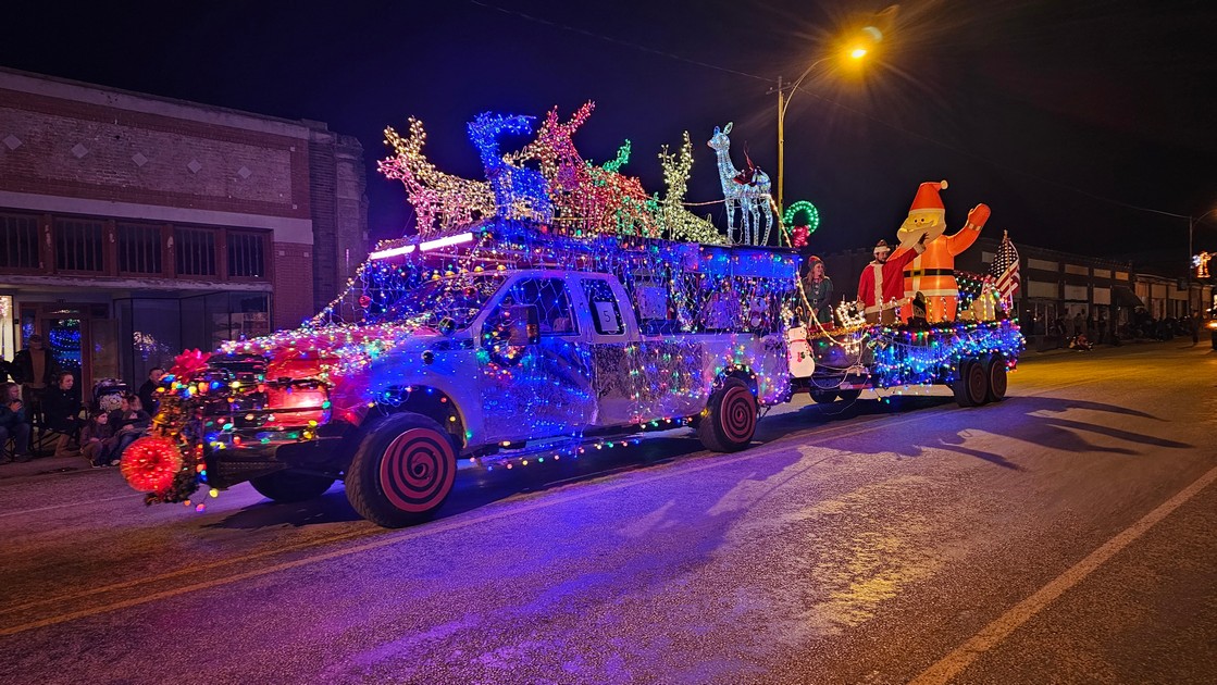 Ranger Christmas Parade Photos - Microplex News